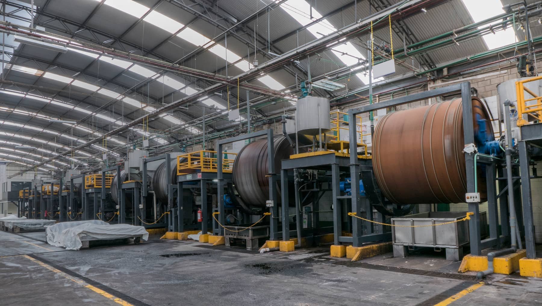 Biodegradable and low-impact degreasing agents | Stahl | Stahl