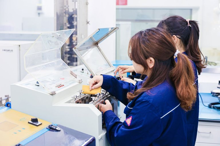 Celebrating our women in science: Beatrice Chen | Stahl